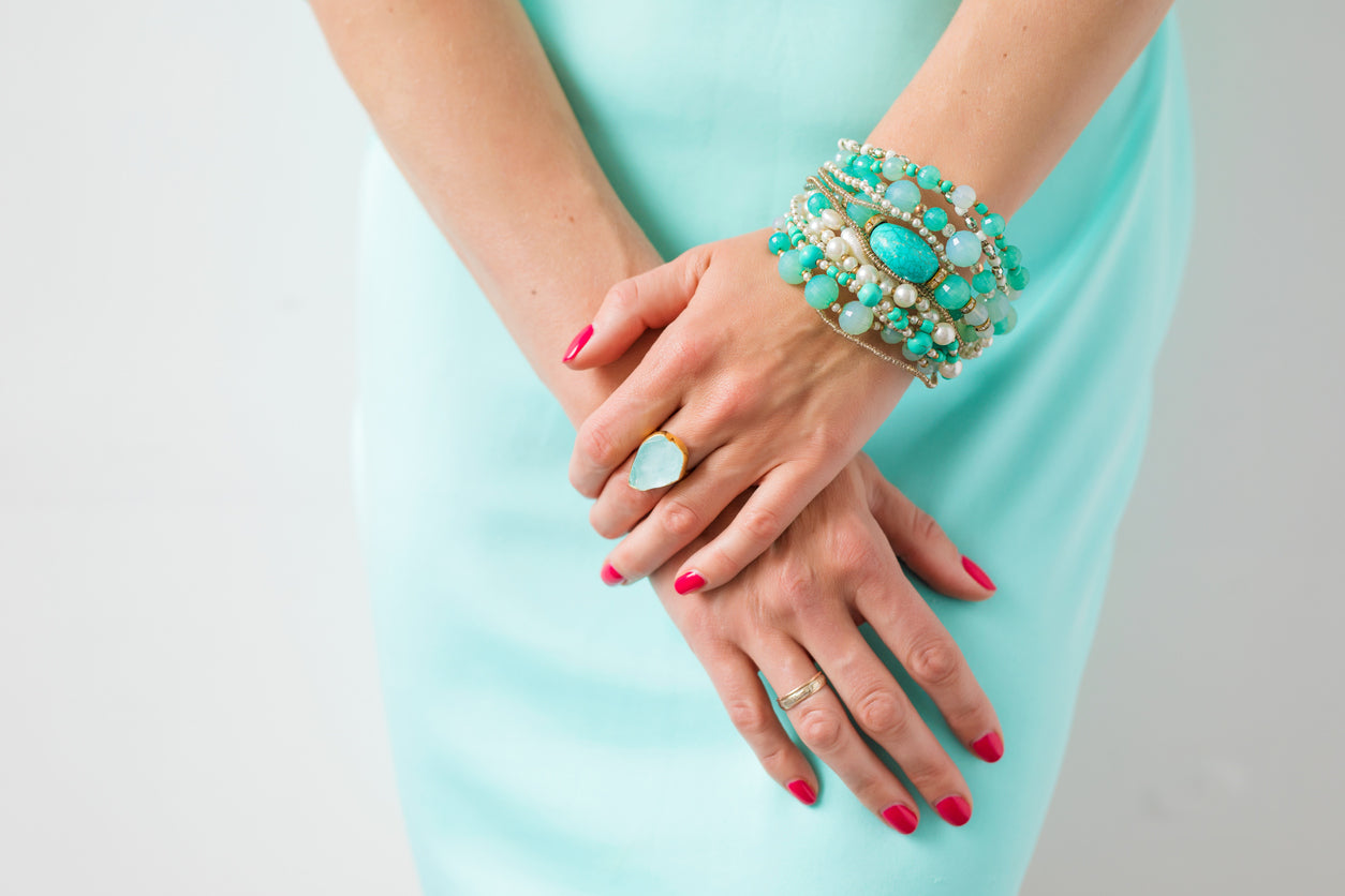 Get Stylish women's bracelets From LB Jewelry Designs